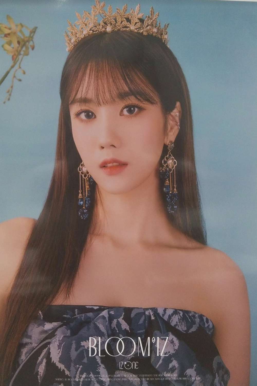 IZ*ONE 1st Album Bloom*IZ Official Poster - Photo Concept Eunbi ...