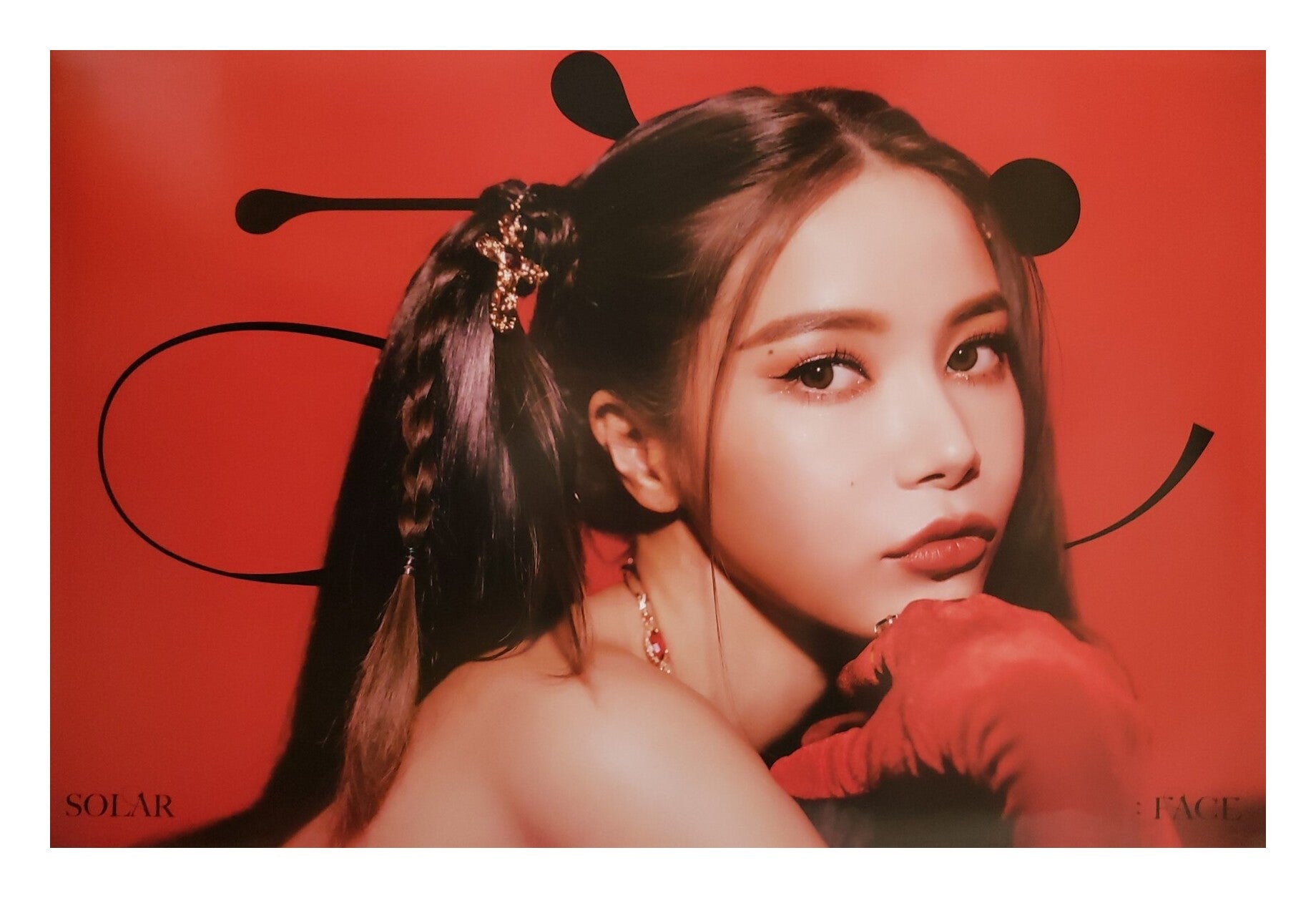 Solar 1st Mini Album 容: Face Official Poster - Photo Concept 2 – Choice ...